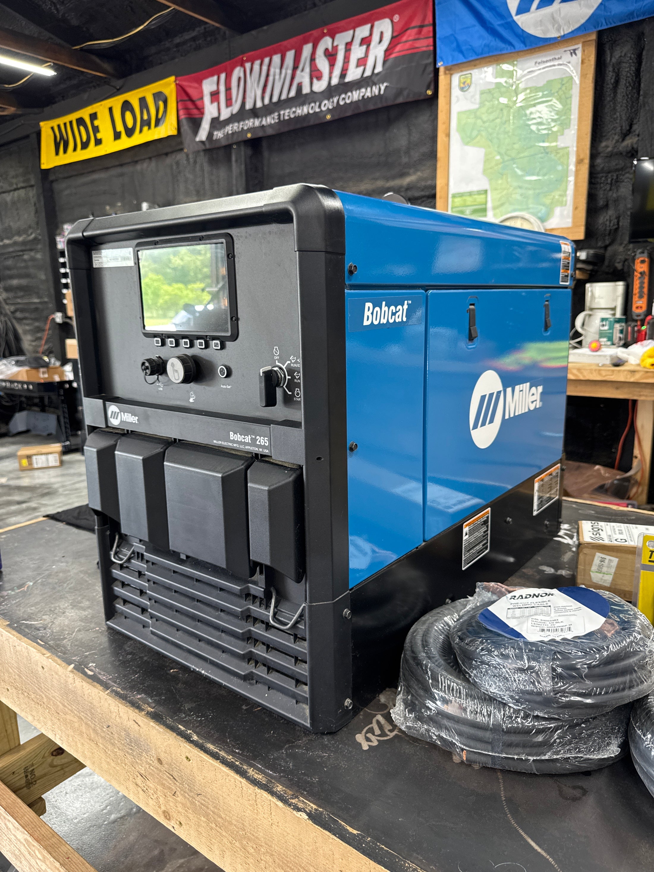 Ricky And The Boss Merch Store – Ricky & The Boss